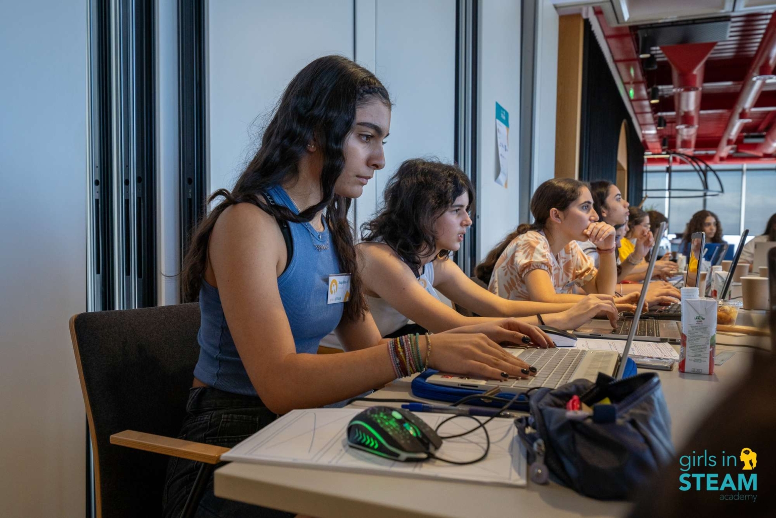 Girls in STEAM Academy vol 3 – Makerspace